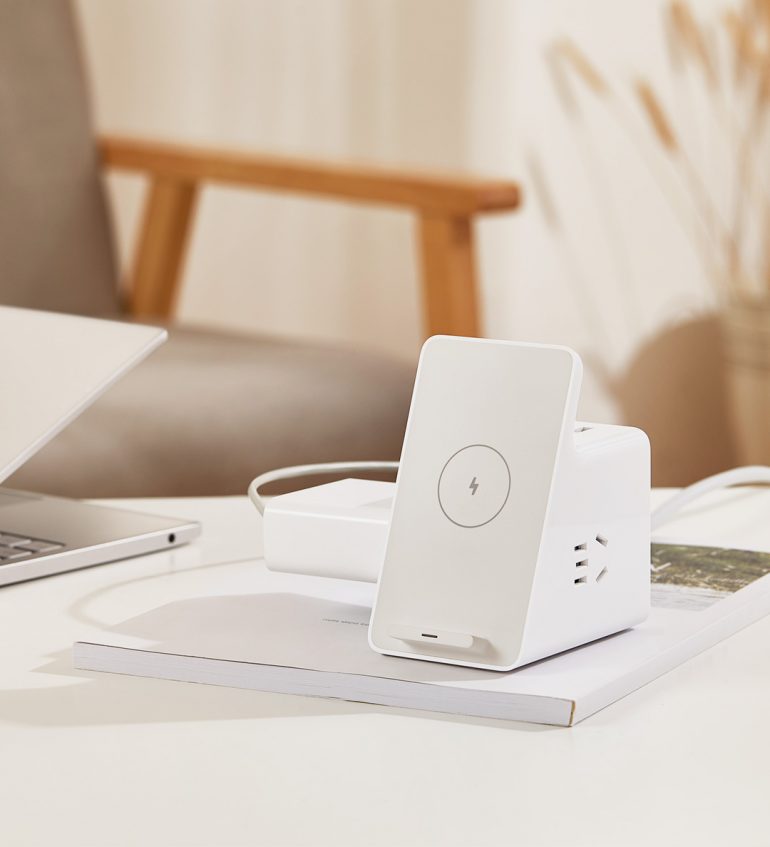 Xiaomi has introduced a charging station for smartphones. It offers a ...