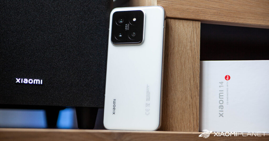 Xiaomi 15 Pro is supposed to get a huge 5400 mAh battery
