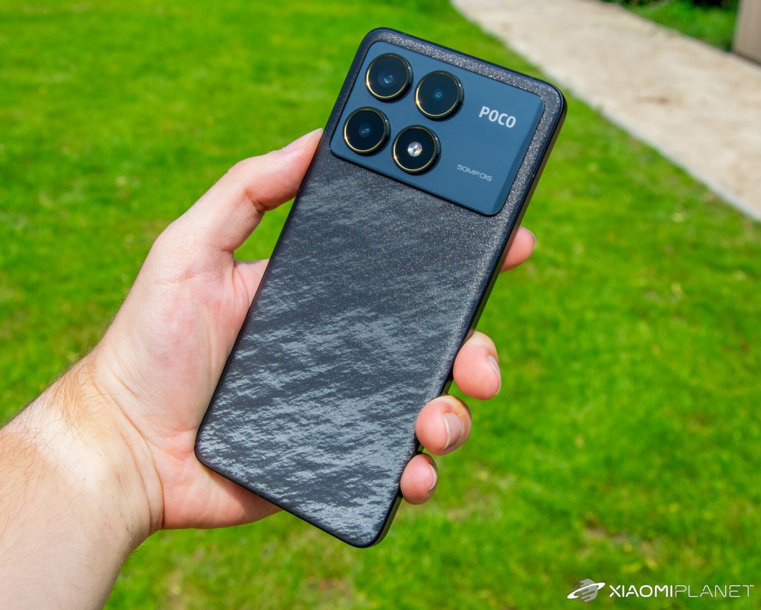 [REVIEW] POCO F6 Pro: Beautiful on the outside, powerful on the inside ...