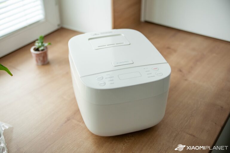 Xiaomi smart multifunkčný varič ryže s aplikáciou a objemom 3L