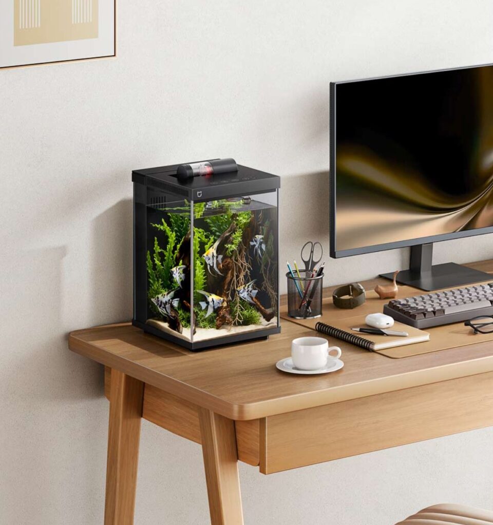 Xiaomi is bringing an aquarium for 2025 Mijia Smart Desktop Fish Tank!